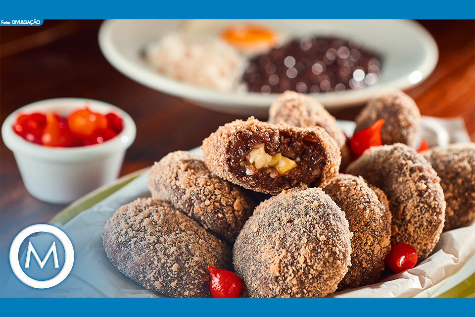 Confira receitas de bolinhos típicos para se deliciar e torcer na Copa ...